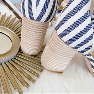 Splendid | Shoes | Splendid Siri Block Heels Sandals | Poshmark